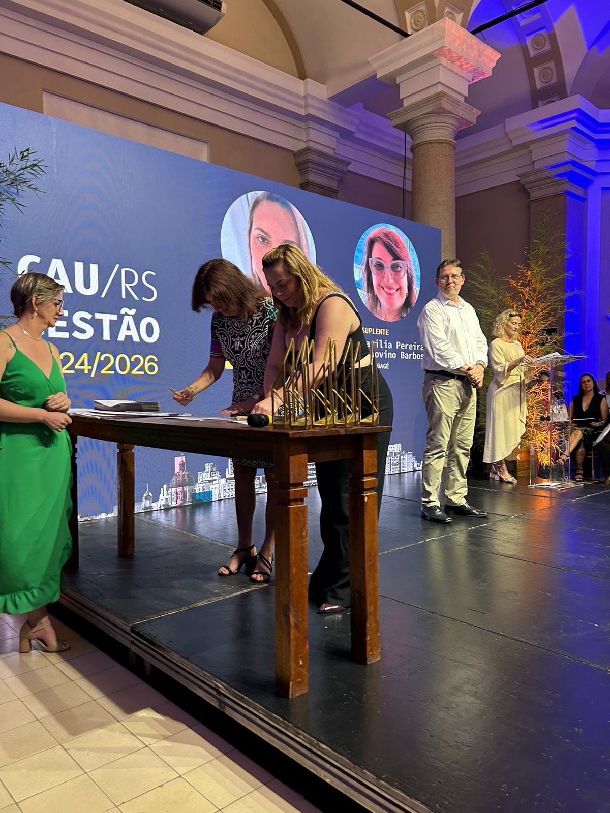 Pró-reitora da Urcamp toma posse como Conselheira do Conselho de ...